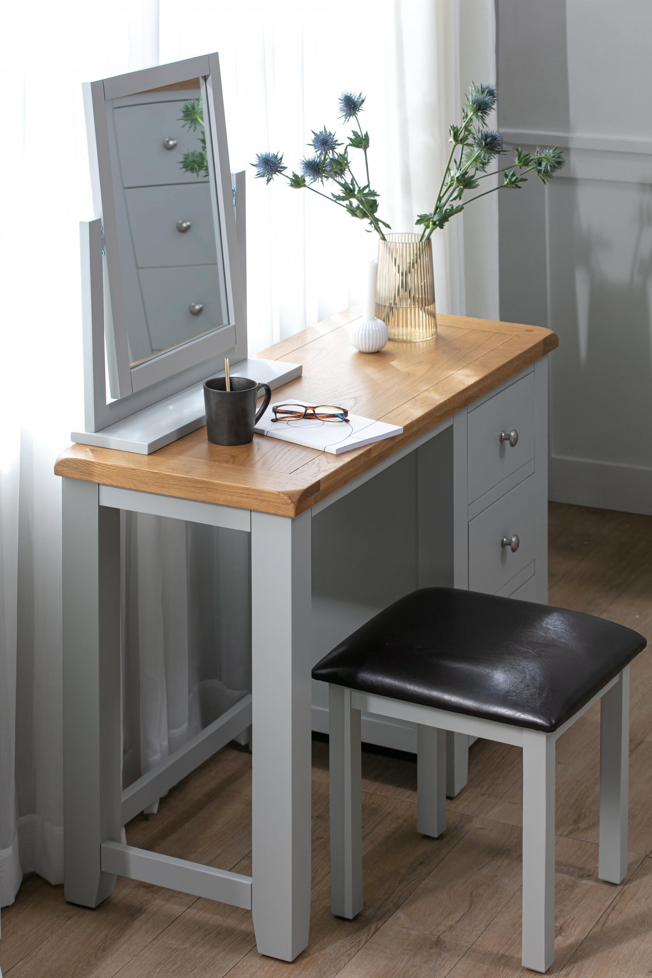 Beachcroft Slate Dressing Stool - First Furnishings